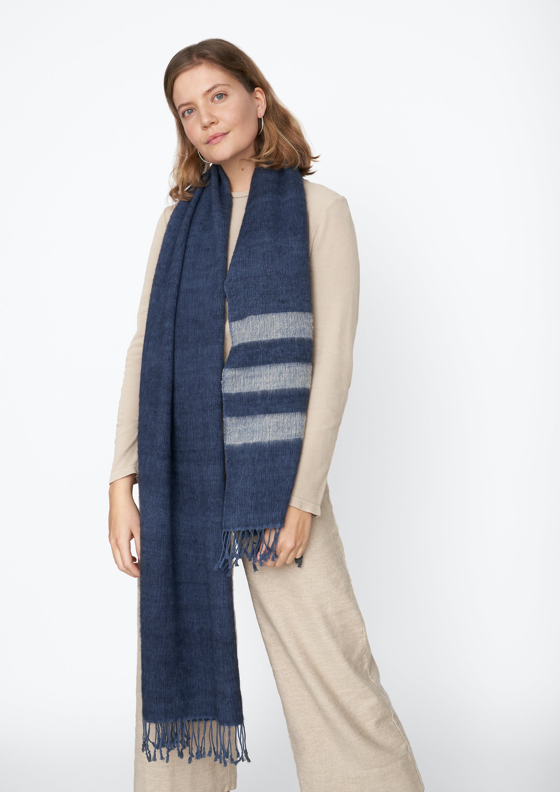 COLLECTION: SCARVES & THROWS – FOLKDAYS